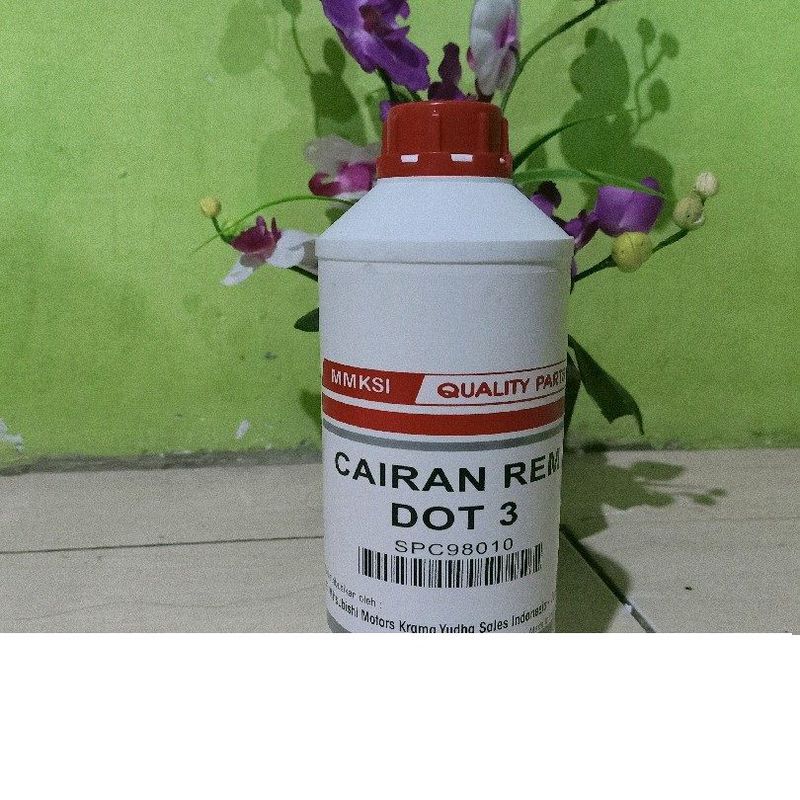 minyak rem dot 3 Mitsubishi brake