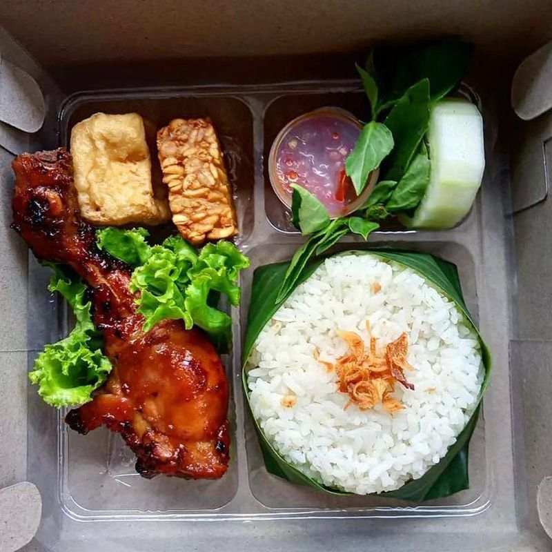 Paket Nasi Ayam Bakar / Ayam Sayur / Ayam Goreng