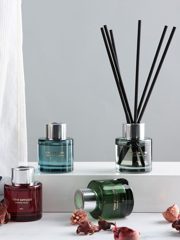 PENGHARUM RUANGAN MEJA