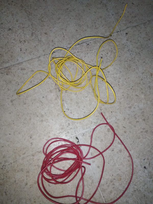 KABEL - Kuning