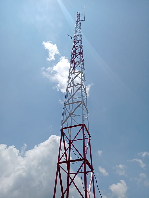 Jasa Pengecatan Menara Antena/Tower, Rumah BTS dan Papan Nama Logo