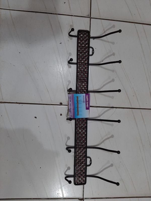 Kapstok Rotan Besi