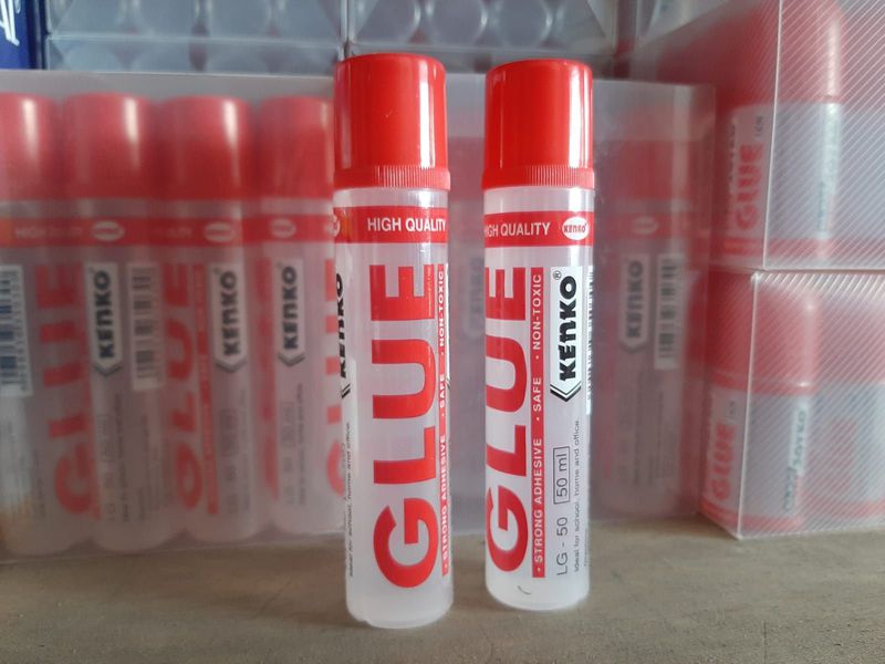 LEM KERTAS CAIR 50 ml