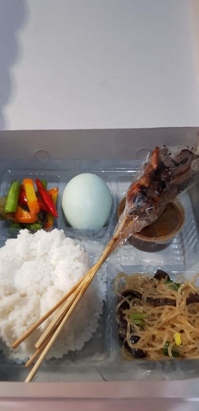Nasi Kotak Sate Ayam