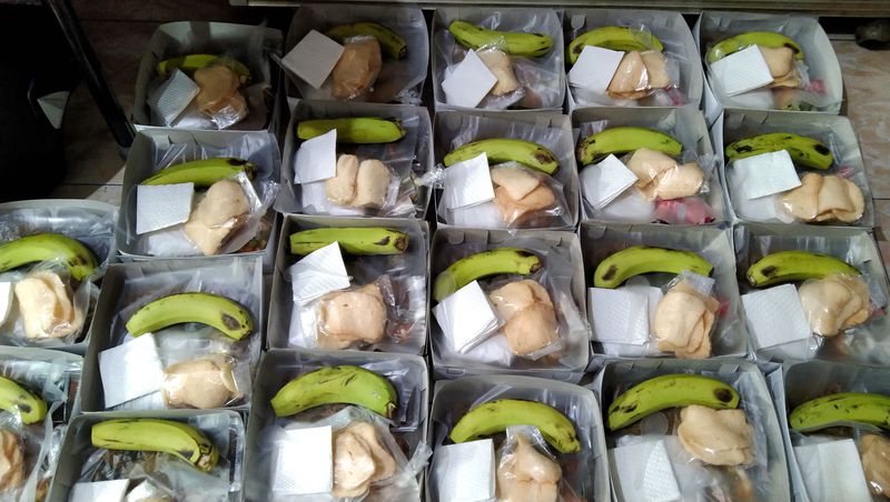 Nasi box komplit