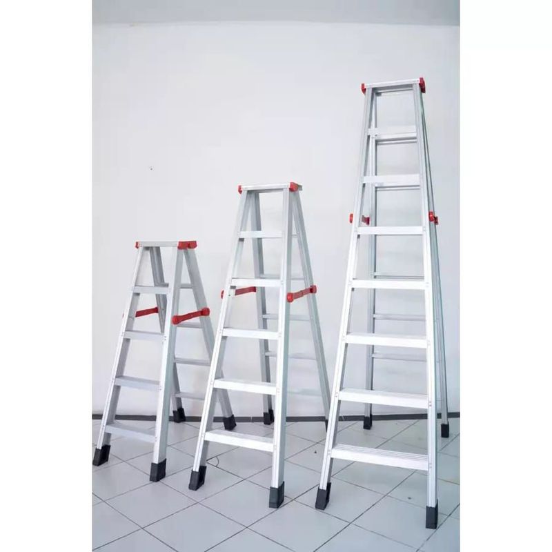 Step Ladder( tangga) Bahan Aluminium 2,2 M