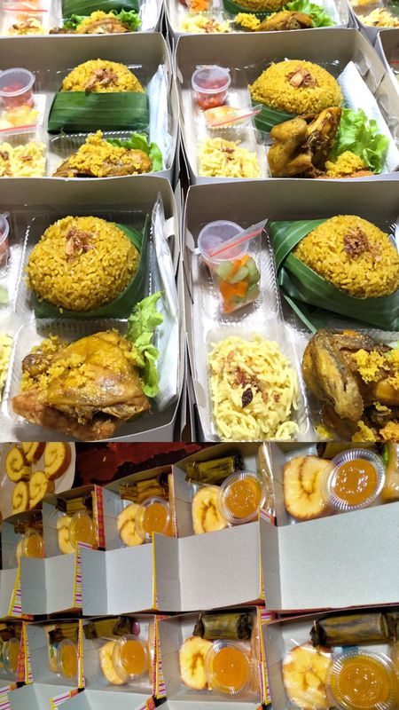 PAKET NASI KEBULI DAN SNACK ISI 3