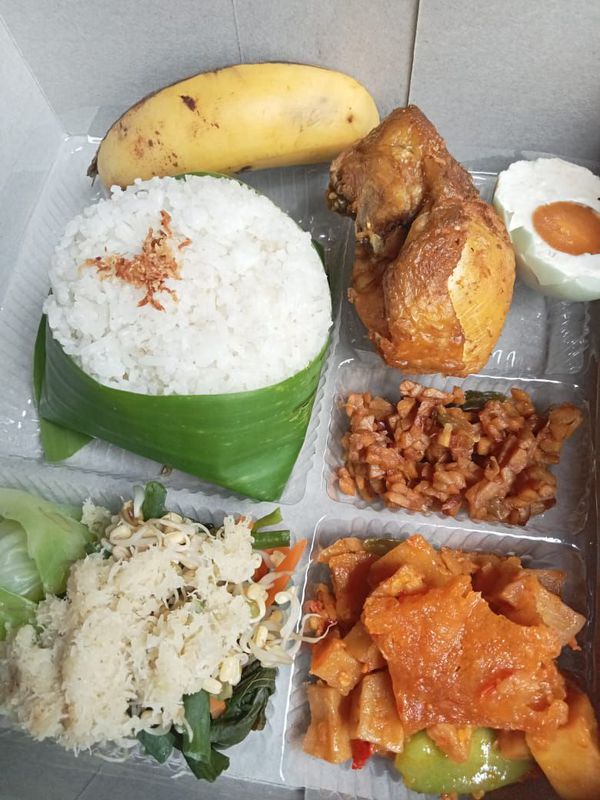 paket nasi box