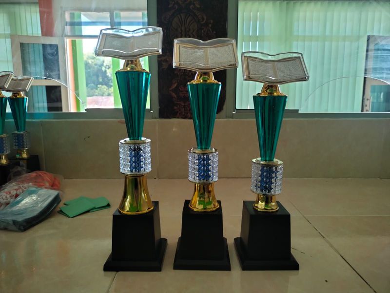 Piala 1 Set