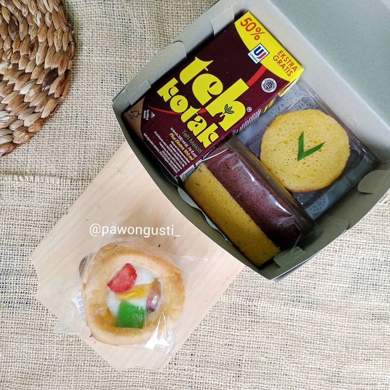 SNACK BOX