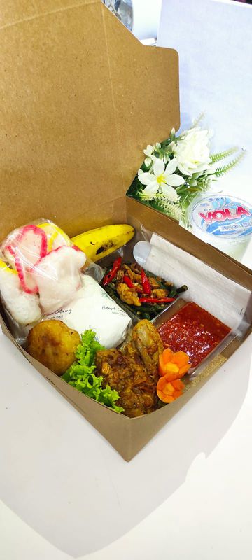 Nasi Box Paket 1