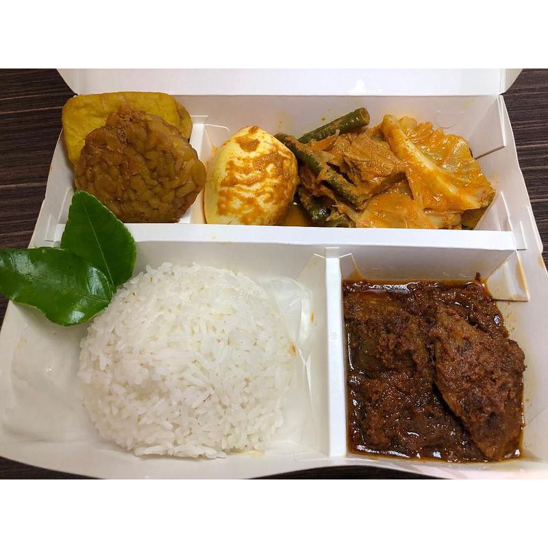 nasi kota - Rendang