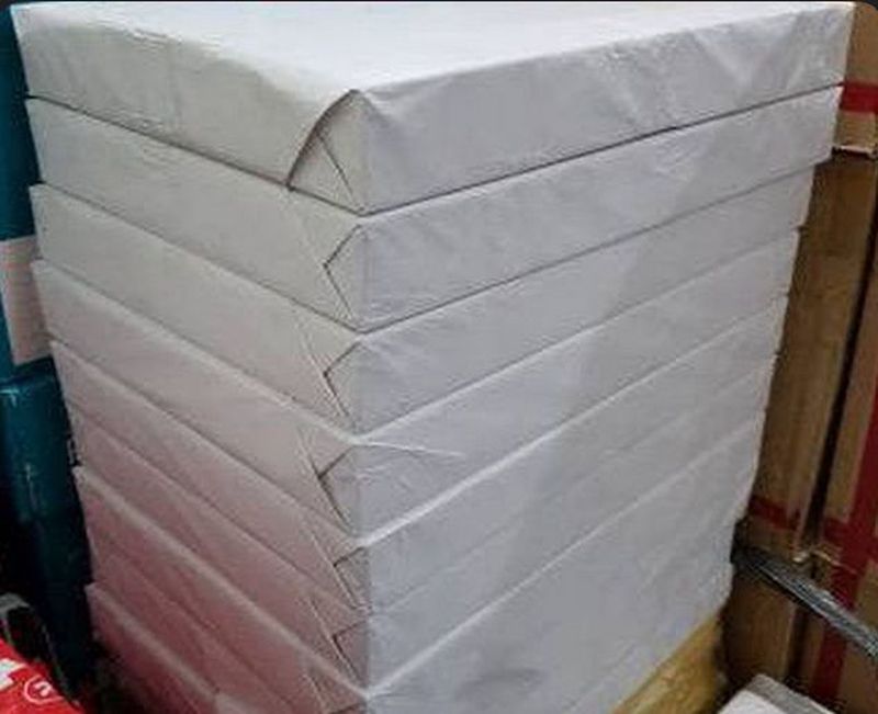 KERTAS HVS UKURAN F4
