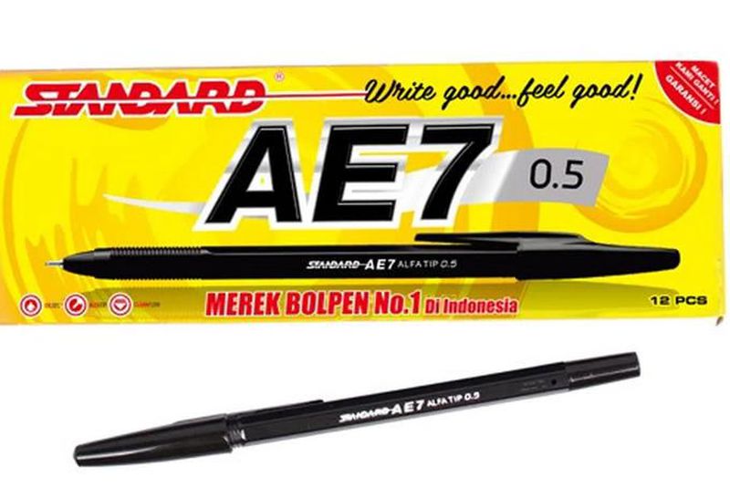 Ballpoint - Hitam