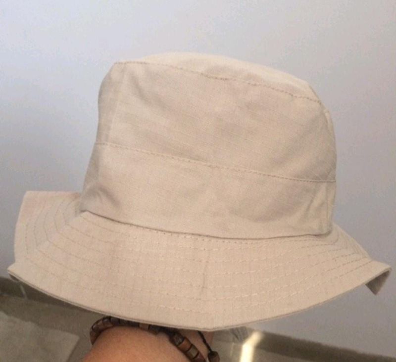 Topi Lapangan / Topi Petani / Topi Lebar Anti Panas