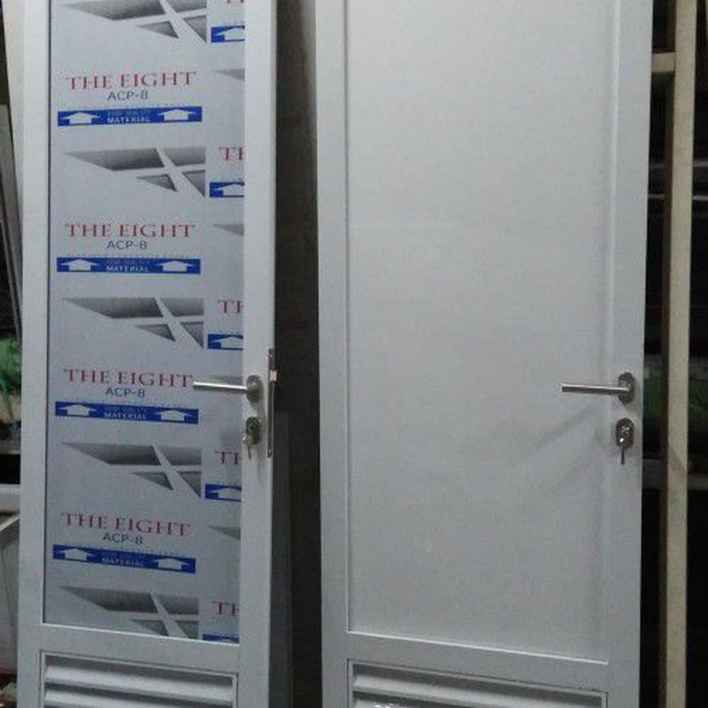 Jasa Pemasangan Pintu alumunium Komposit