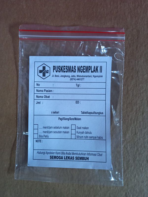 Plastik obat Berlogo ukuran 10 x 15 Puskesmas Ngemplak II