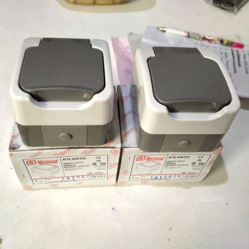 Broco Stop Kontak Outdoor