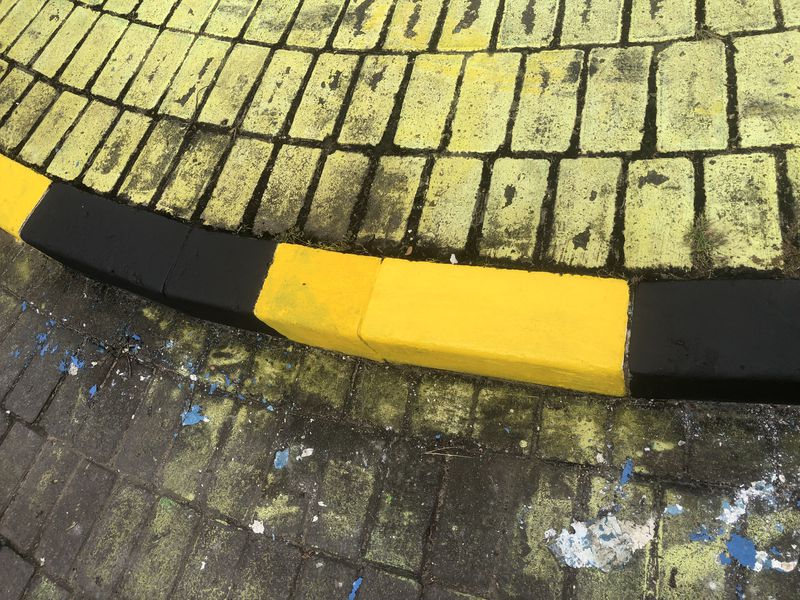 Pengecatan 1 m2 Trotoar Cat Trotoar