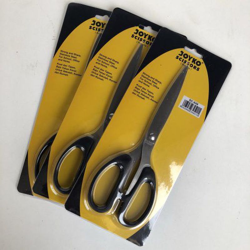 Gunting Kertas Besar