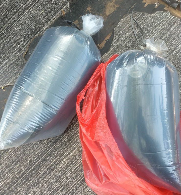 Oli hidrolik 68 carlsoson literan