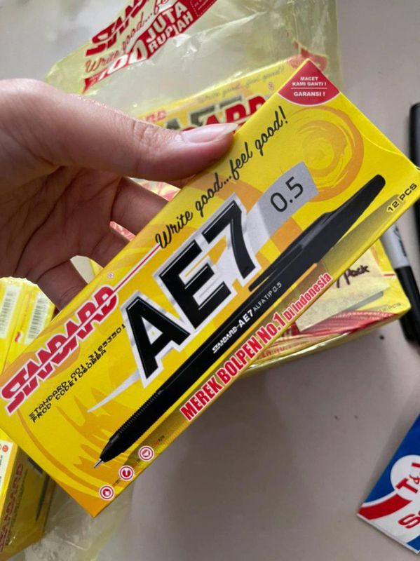 Pulpen Pena Standard AE7 0,5