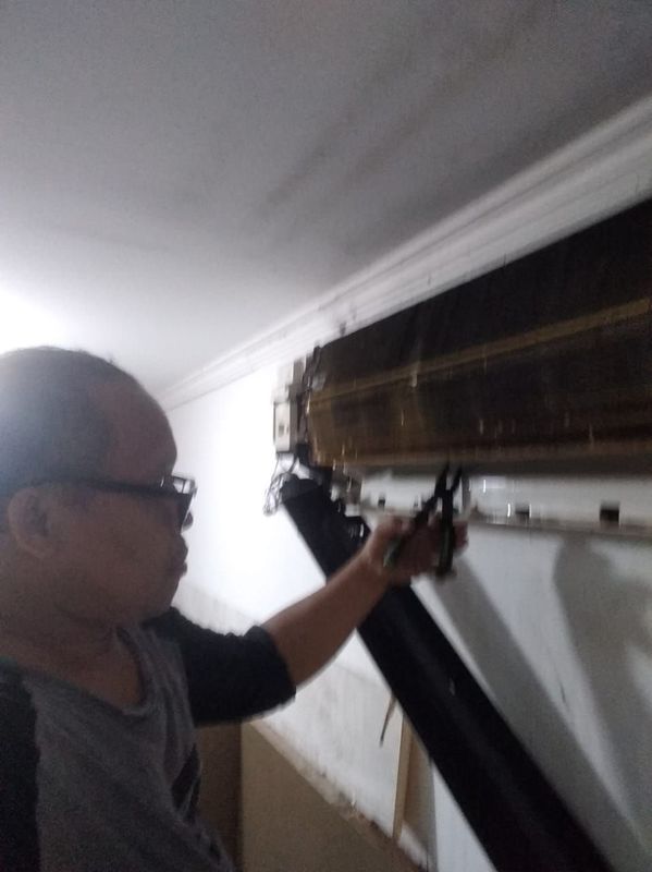Jasa bongkar pasang indoor AC Split 2 pk