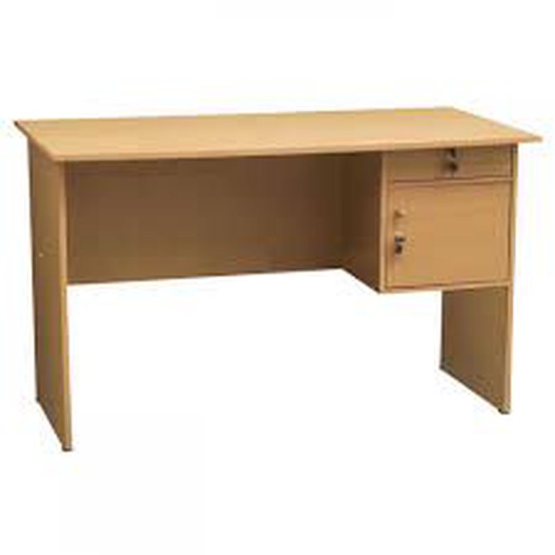 Meja Kantor 1/2 Biro