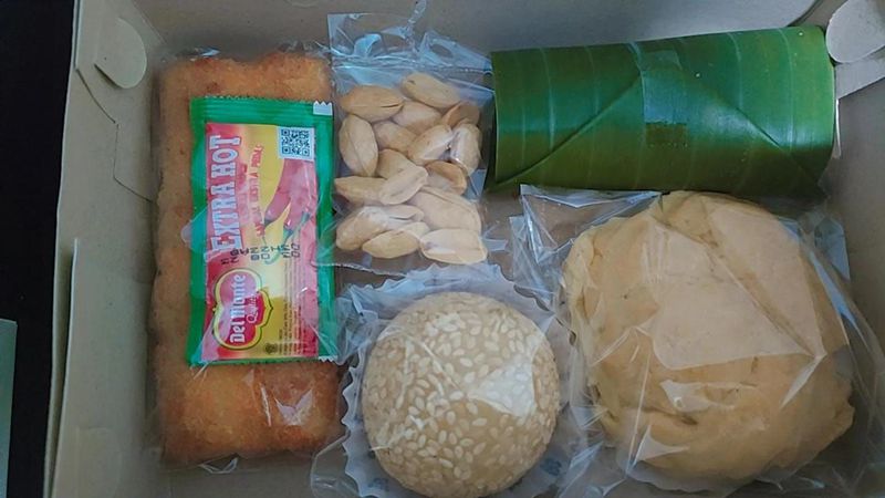 Snack box paket 1