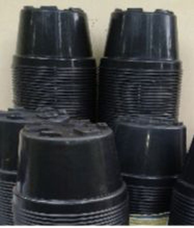 Pot Plastik Hitam Ukuran 40 cm