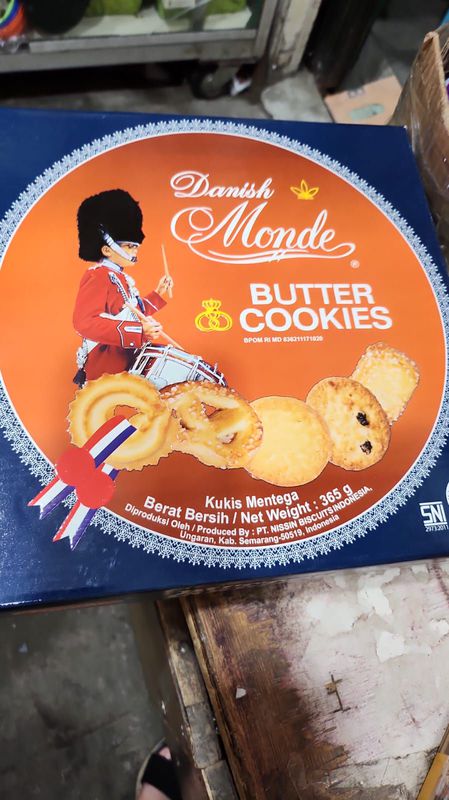 Aneka Roti Kaleng II