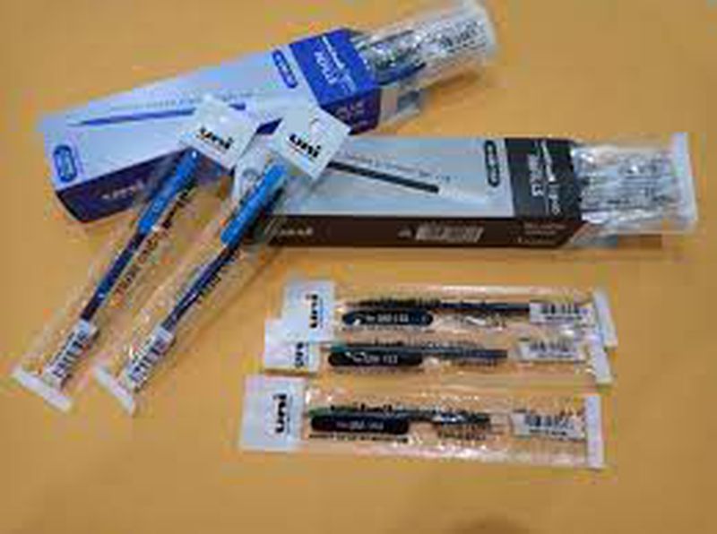 PENA SIGNO REFIL - Biru Tua