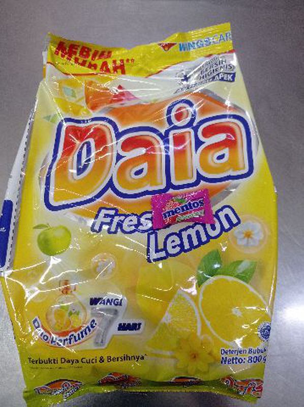 Deterjen Daia 800gr