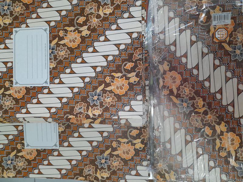 Stopmap kertas batik