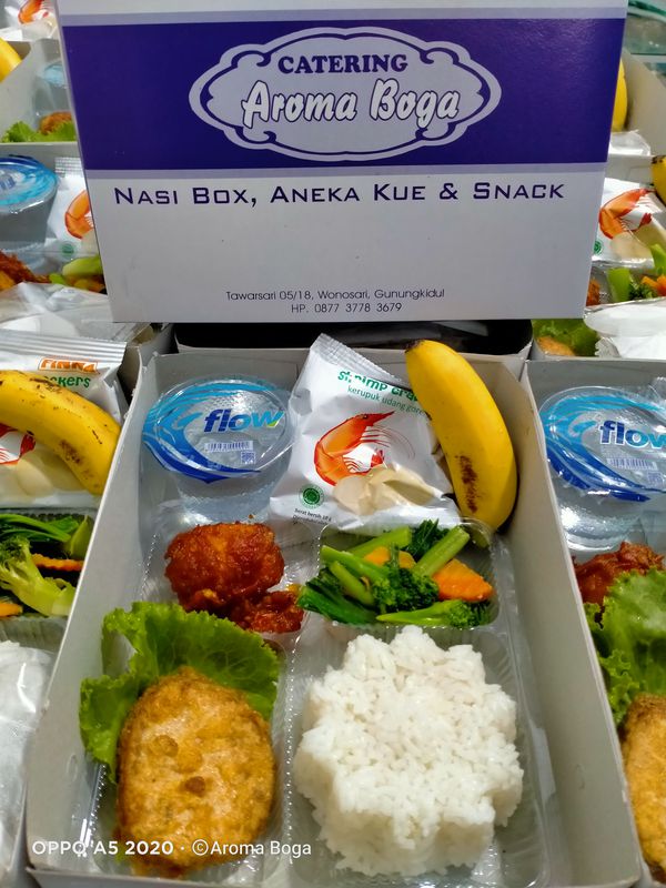 Paket Nasi bok