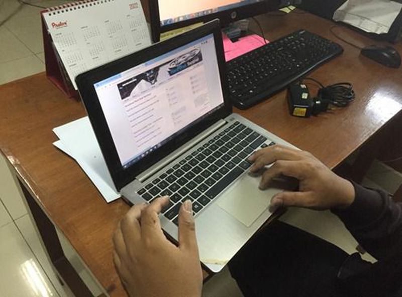 Jasa Service Laptop