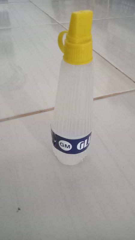 Lem Kertas Gluvinal besar