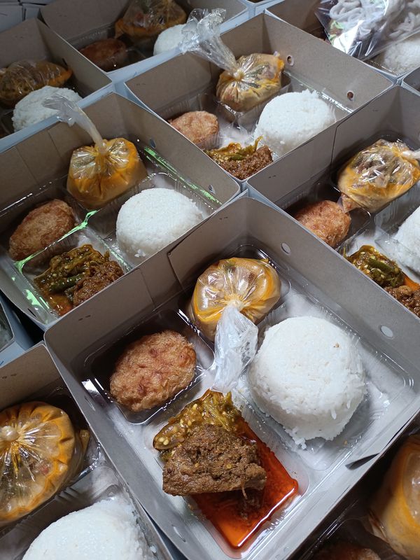 Paket Nasi Box Sedap