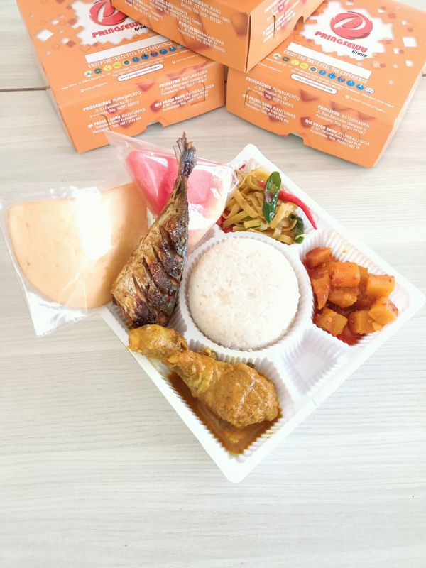 Pringsewu Catering Menu Box 33.500/A