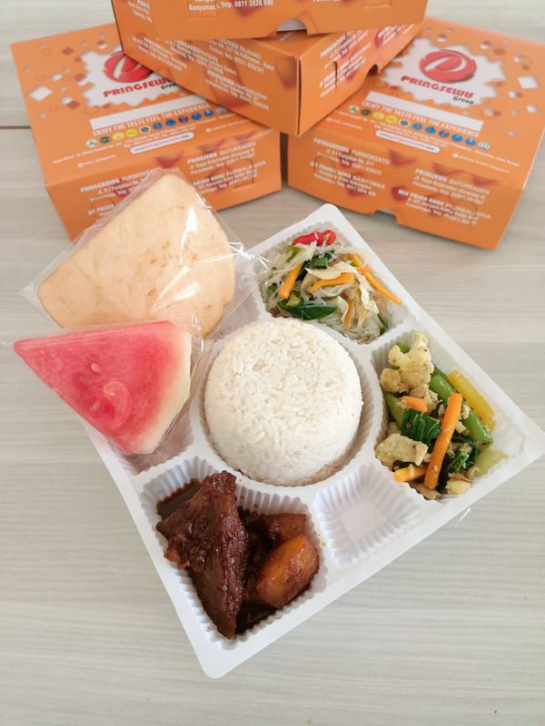 Pringsewu Catering Menu Box 27.800/B