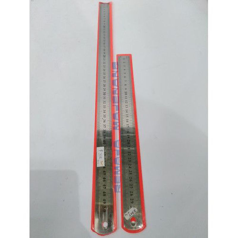 Penggaris Besi - 50 Cm