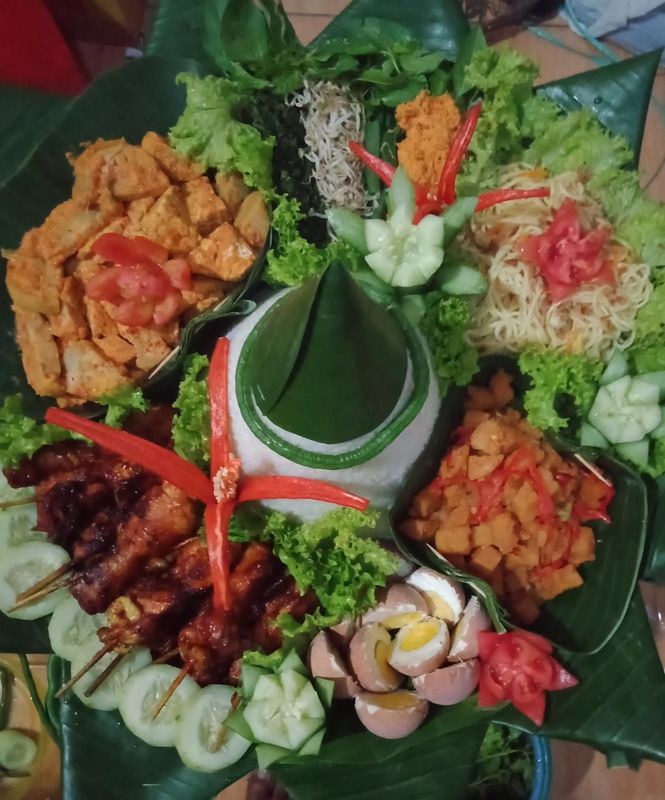 nasi tumpeng Wr.@yamcocoh