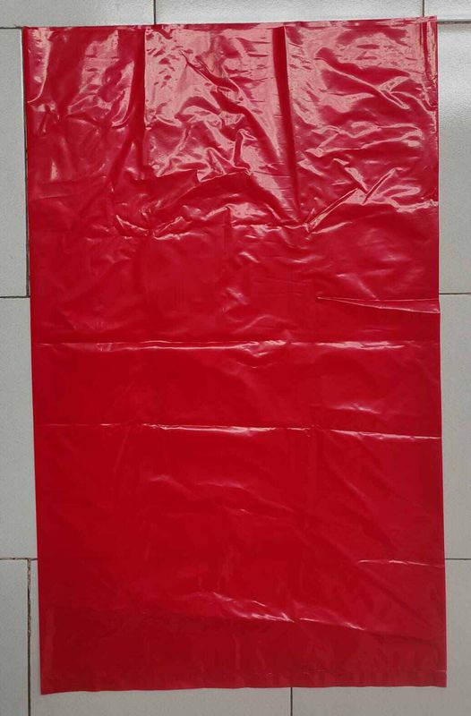 Plastik Medis Merah