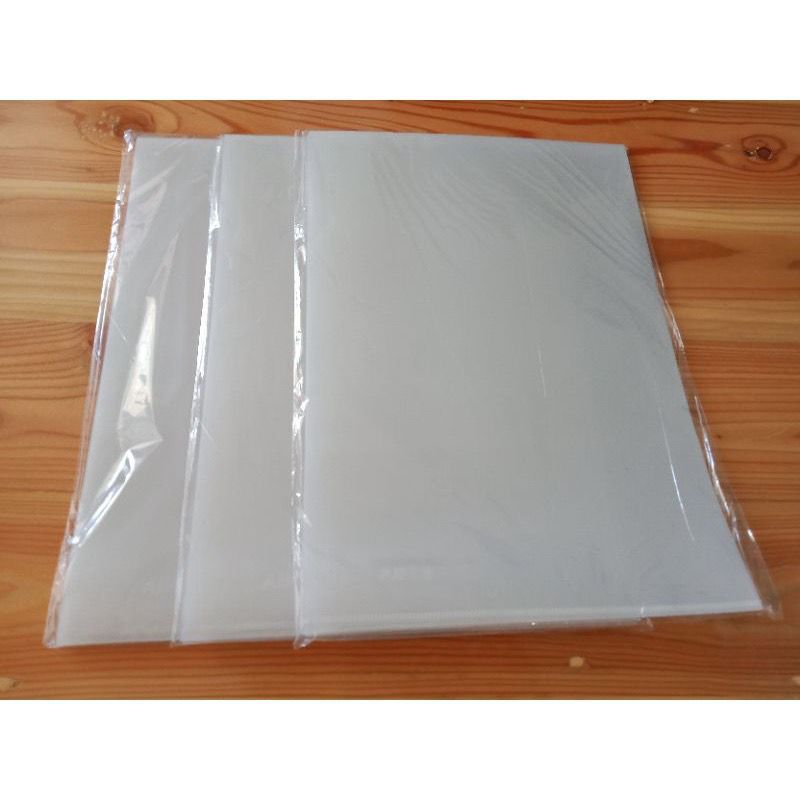 Map L/Map Plastik Bening