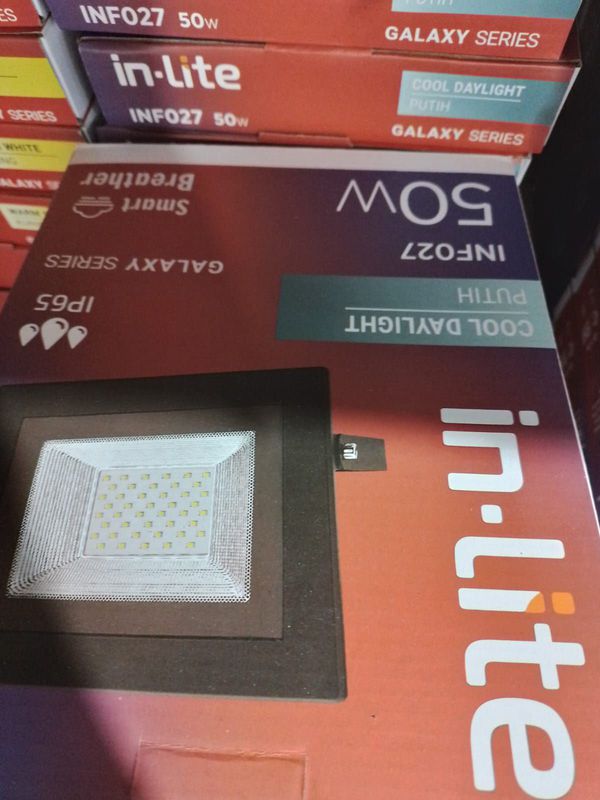 LAMPU SOROT OUTDOOR LED 50 WATT