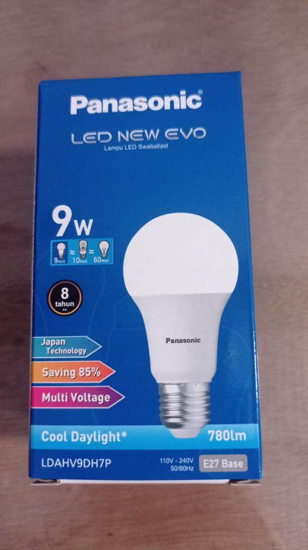 Lampu LED 9 watt