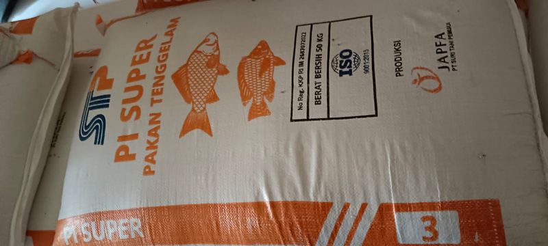 Pakan Tenggelam Comfeed / STP PI SUPER No. 3
