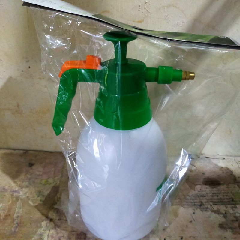 Sprayer Tanaman (2 Liter)