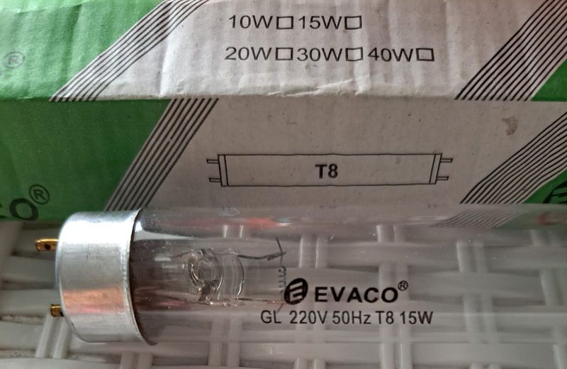 Lampu Evaco GL 220v 50Hz T8 15w