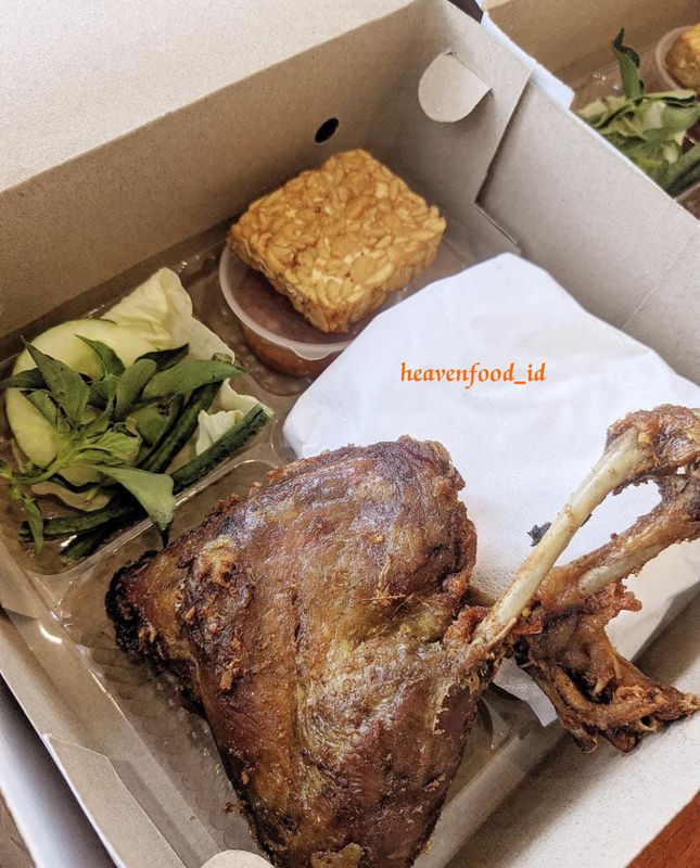 Nasi Kotak Bebek Presto